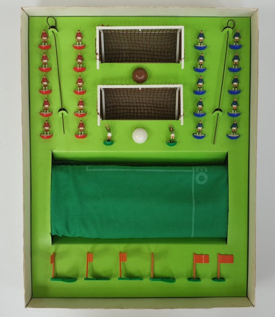 Subbuteo Continental Club Edition (1960's - 1970's) - Vintage Toys & Games